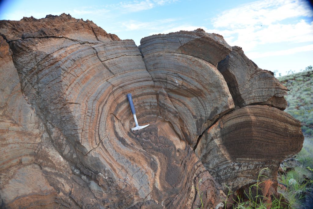 Ancient Bubbles Reveal: Earth’s Early Atmosphere Was Thin ...