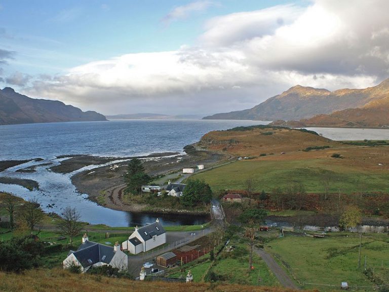 Handsel Monday: Old Scottish Tradition Of Gift-Giving Celebrated First ...